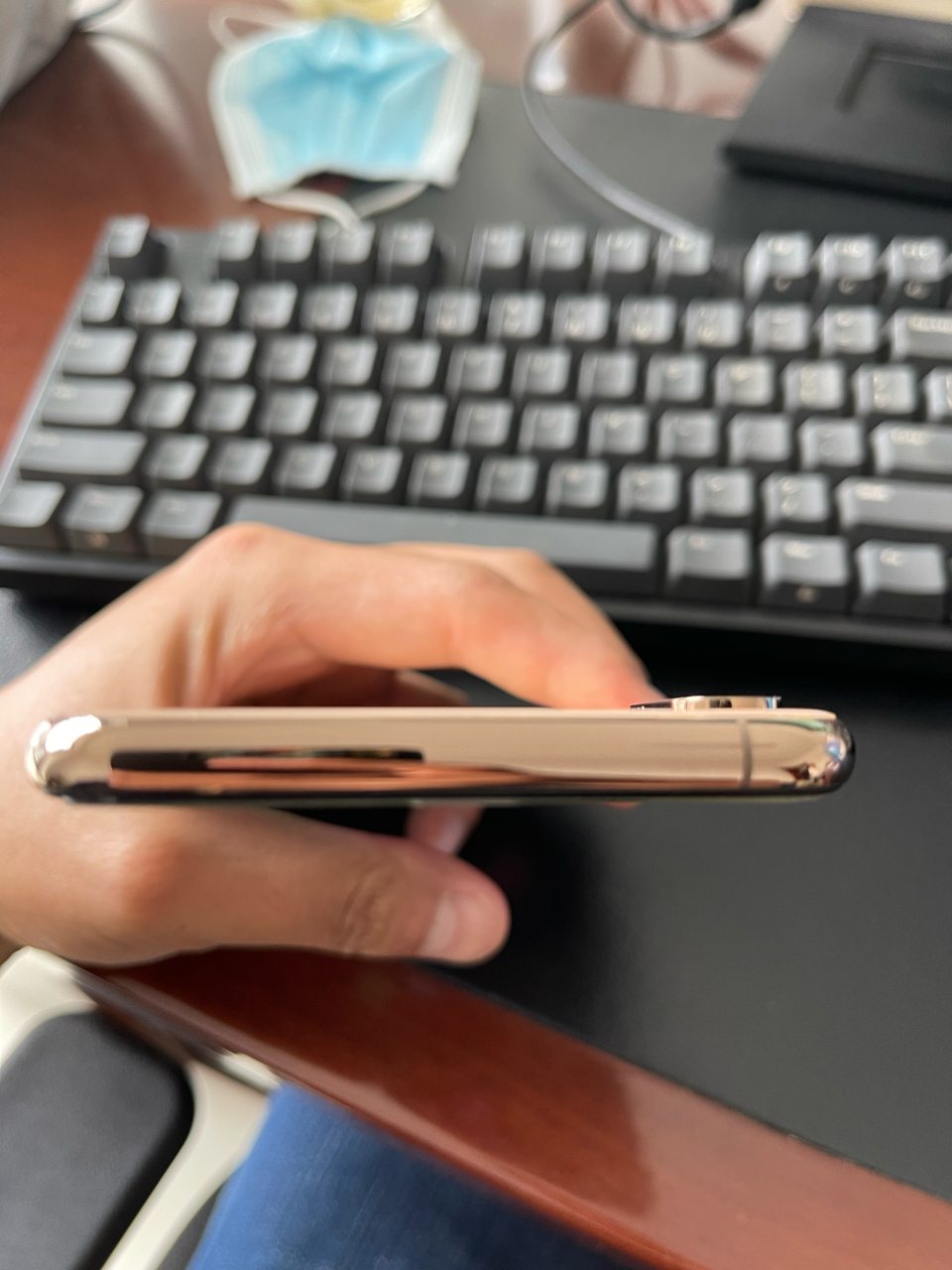 美版xsmax 256 金色无锁 2300包邮出 NGA玩家社区