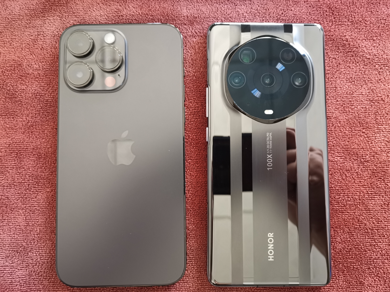 来自气场全开的华为旗舰压迫感！只论外观、颜值、辨识度，苹果14promax就是个弟弟！ NGA玩家社区