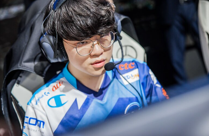 [国际赛事] DFM迎战RNG争夺晋级门票，Steal希望打出不被碾压对局 178