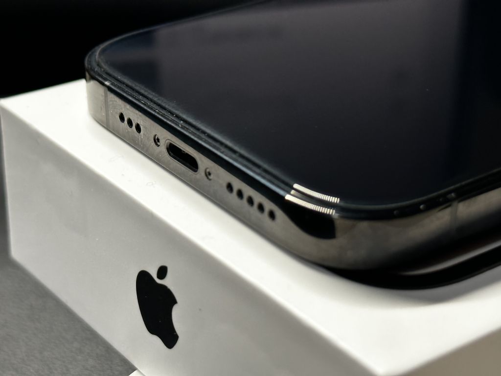 出一台iPhone14pro 256黑色，完美成色，16号首发买的 NGA玩家社区