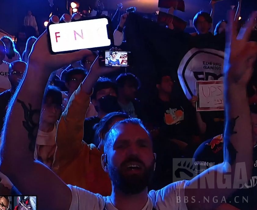 [国际赛事] 没想到现场能看见doinb表情包 NGA玩家社区