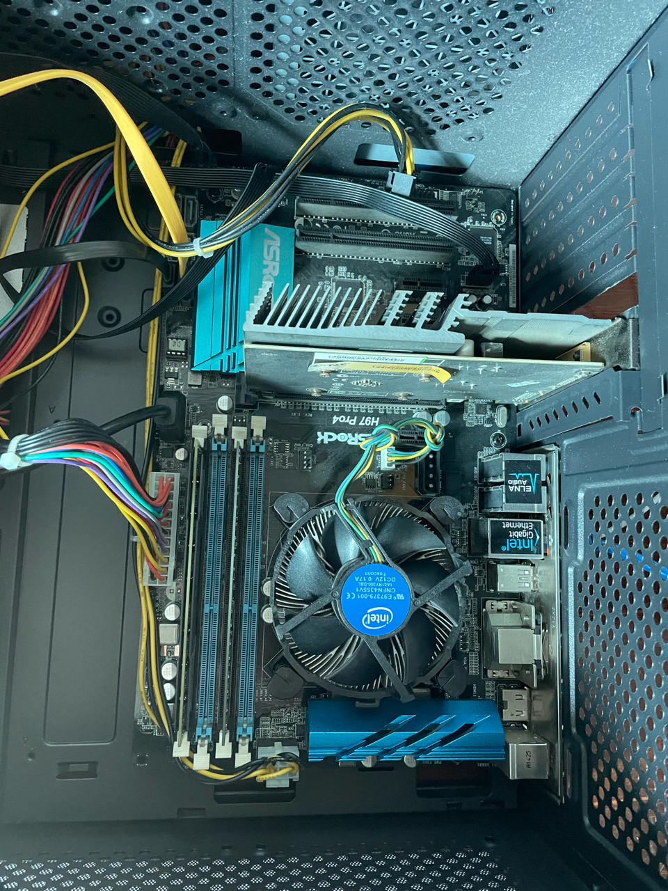 [电脑硬件] 出 E3-1230 V3 板U套装 NGA玩家社区