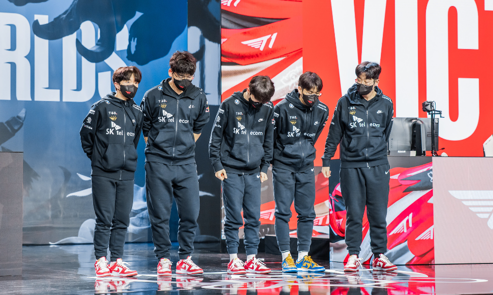 [国际赛事] T1下路组合占据KDA榜首位置，两人均是两位数的KDA NGA玩家社区