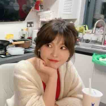 [闲聊杂谈]CV里比她好看的不多吧 178