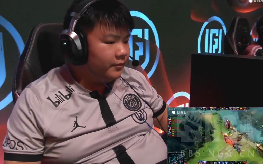 [纯吐槽] 刚回顾LGD和茶队的第一把比赛的时候,XINQ这表情要笑死我了 NGA玩家社区