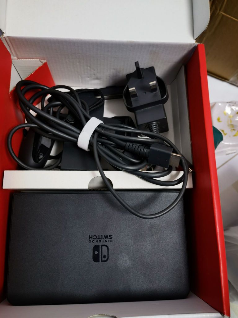 出一台ns oled港版1700元 NGA玩家社区