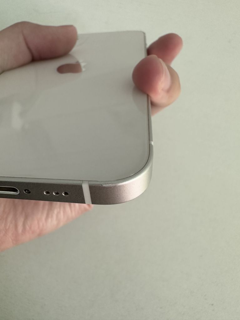 出个自用白色iPhone12 NGA玩家社区