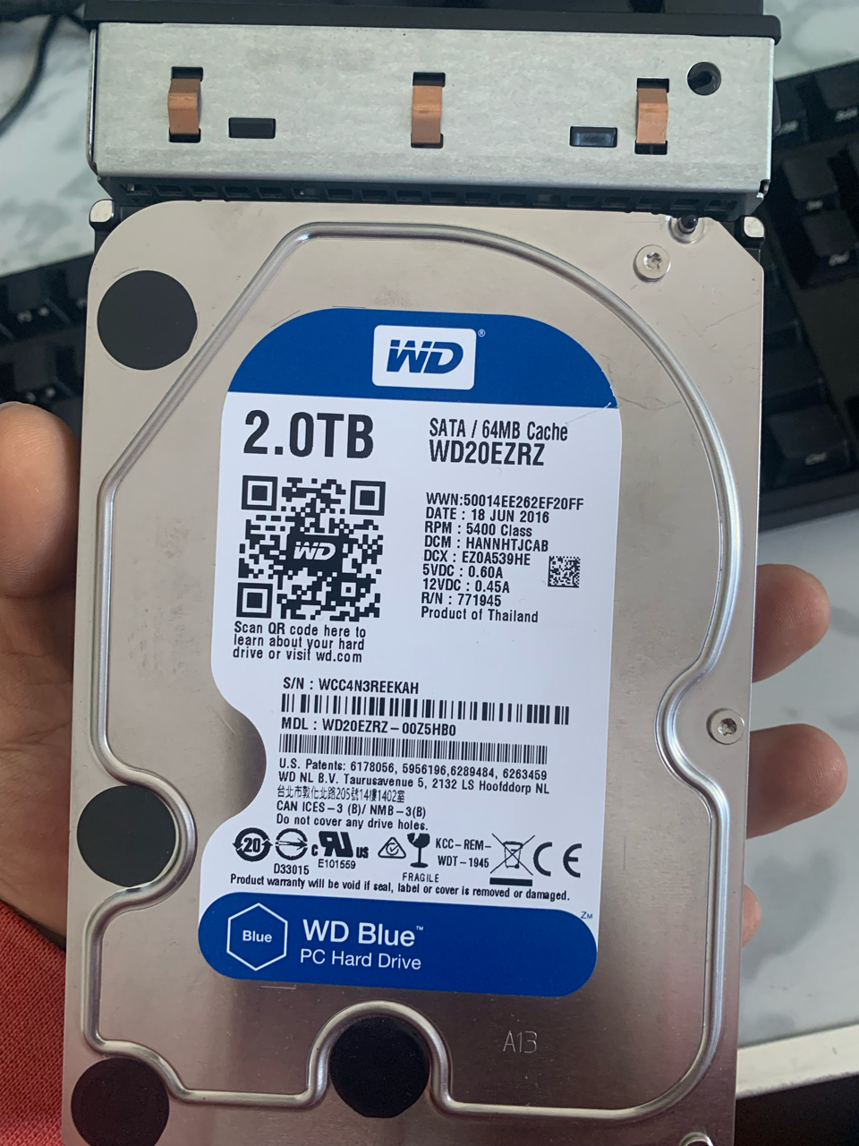 出3块垂直硬盘，3.5的2t，2.5的1t NGA玩家社区