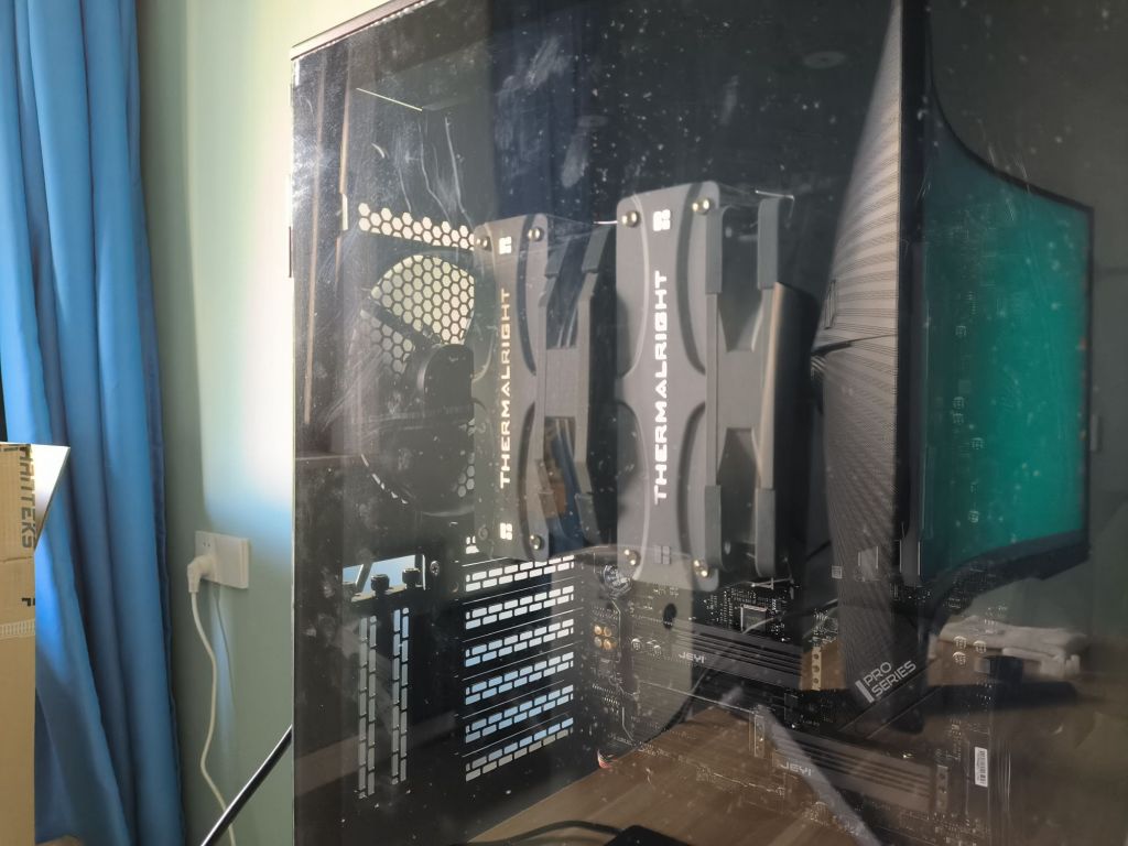 求助啊 萌新新装了13700k加利民fc140 结果烤机10分钟一直99°c 过热7%啊 NGA玩家社区