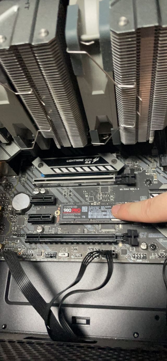 新买的980pro装机问题 NGA玩家社区