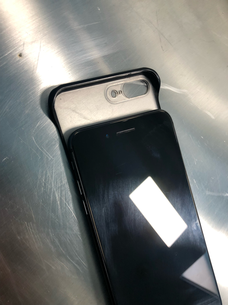 已出iPhone8p，256G NGA玩家社区