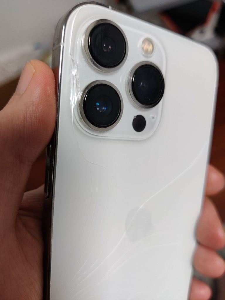 13pro，后壳碎了 NGA玩家社区