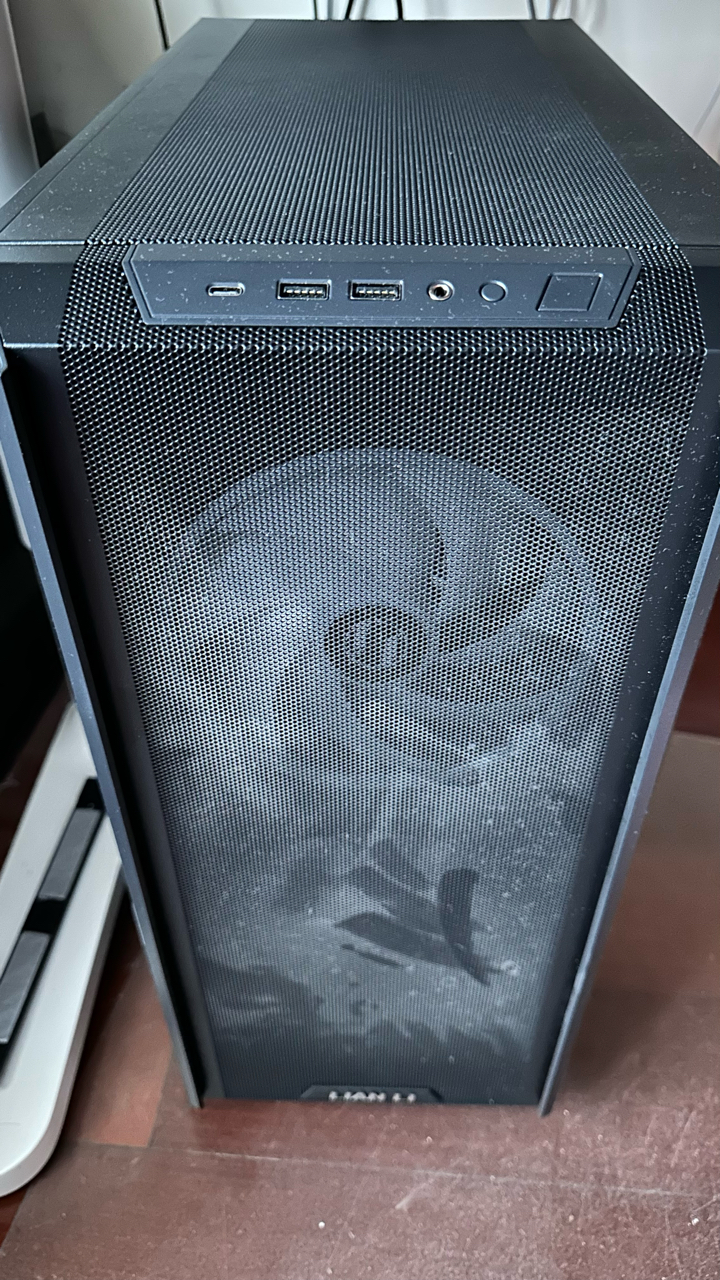 注意看，这是启动联立216机箱两天发生的变化 NGA玩家社区