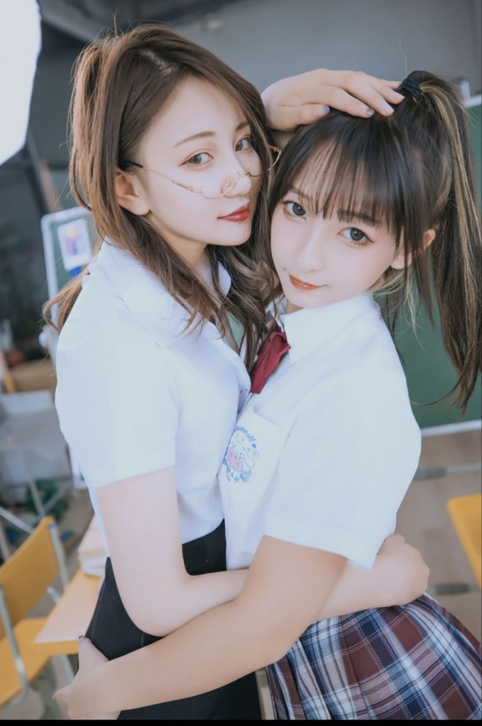 有没有推荐的，搞百合play的cos还有作品？(来点gif) 178