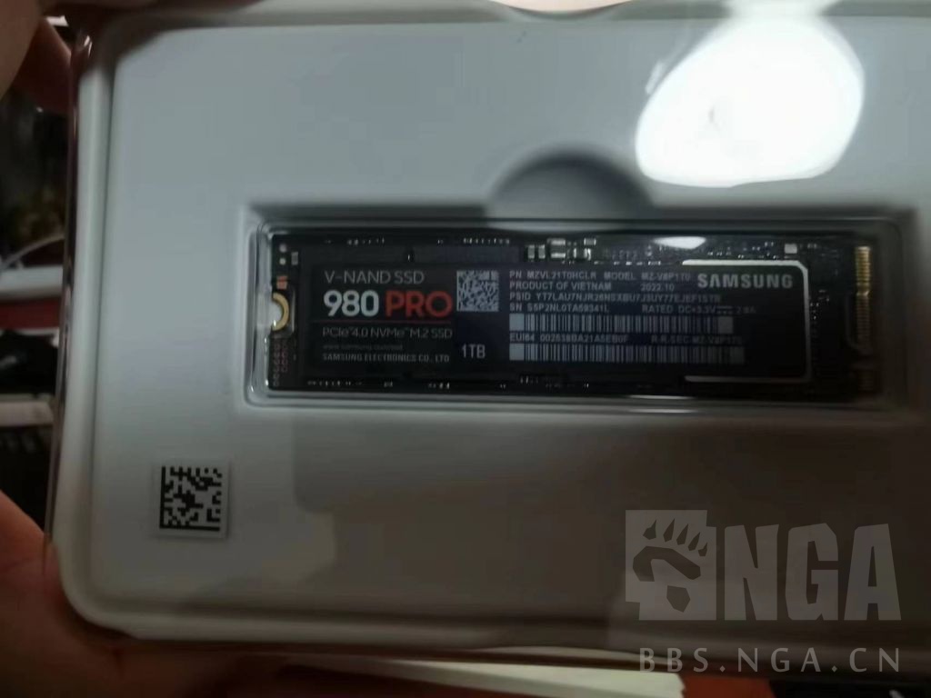 京东买了799的三星980pro,包装盒和盘上的序列号不一致 NGA玩家社区