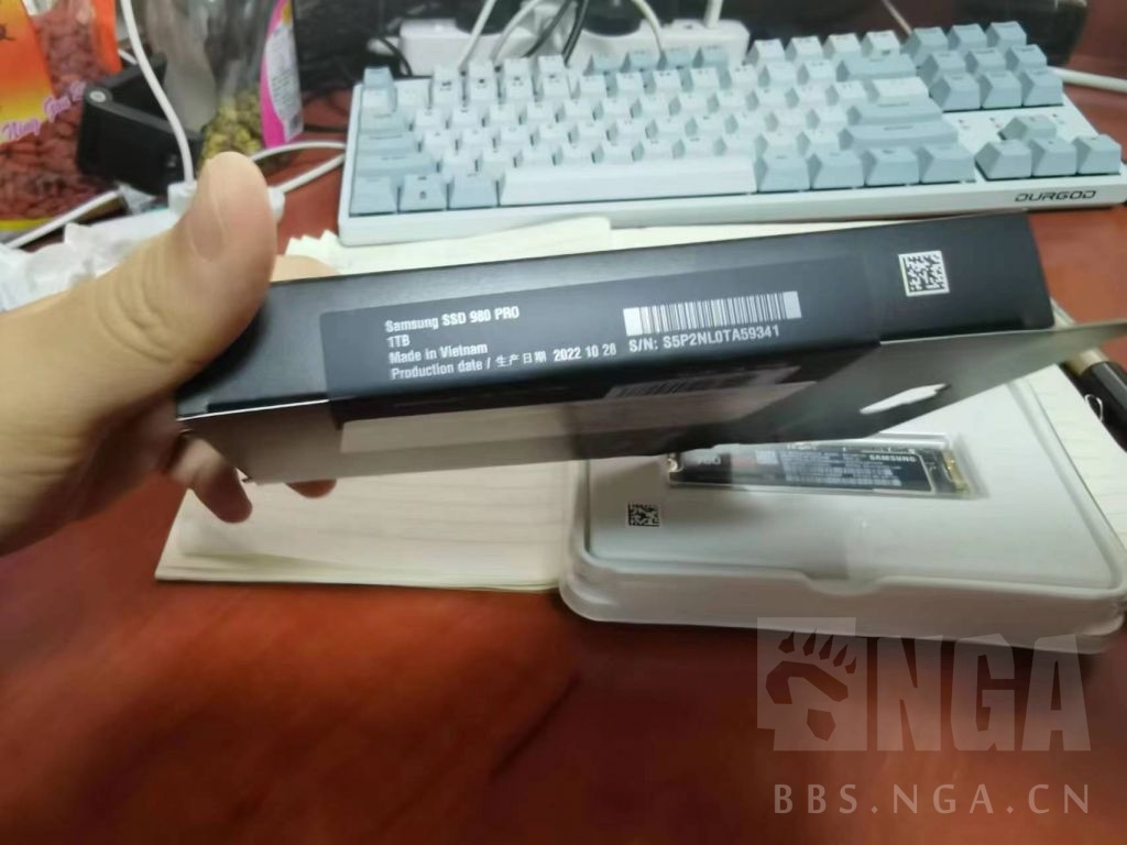 京东买了799的三星980pro,包装盒和盘上的序列号不一致 NGA玩家社区