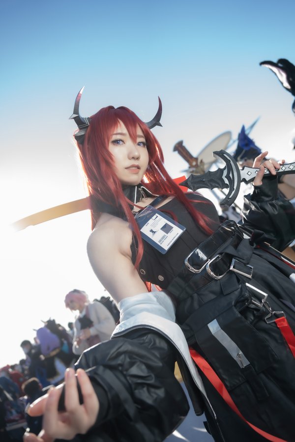 [搬运] 日本那C101冬季漫展开始了，搬运推特上方舟相关的COSPLAY NGA玩家社区