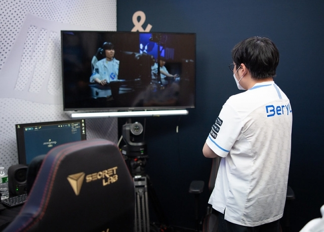 [外赛区赛事] T1和DK最大机会夺得春冠，knight被韩国团长监督看好 178