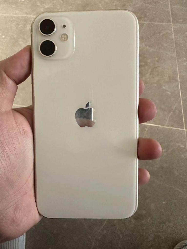 老婆自用白色ip11 128g NGA玩家社区