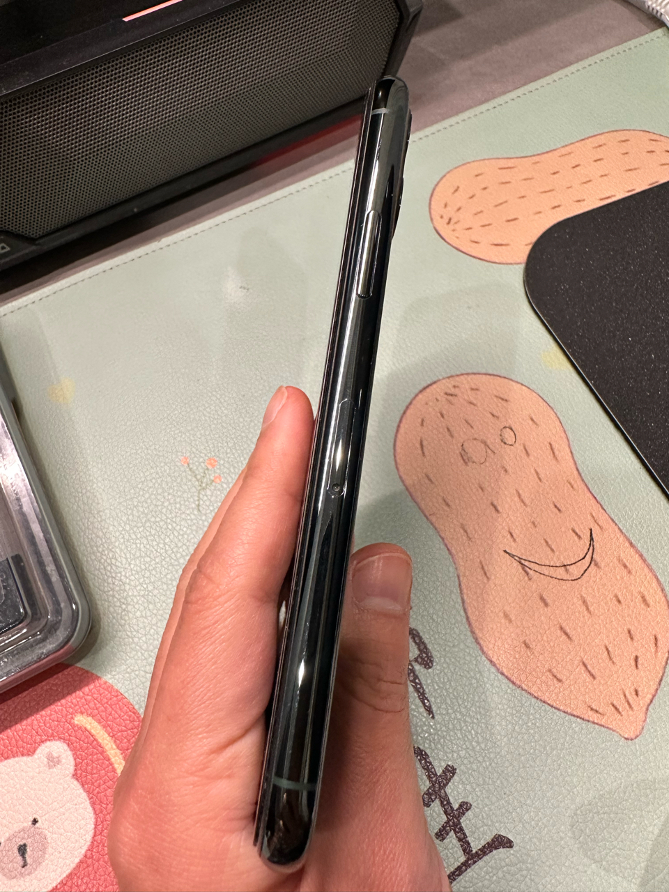 出iPhone 11Pro 256G 暗夜绿 国行 NGA玩家社区