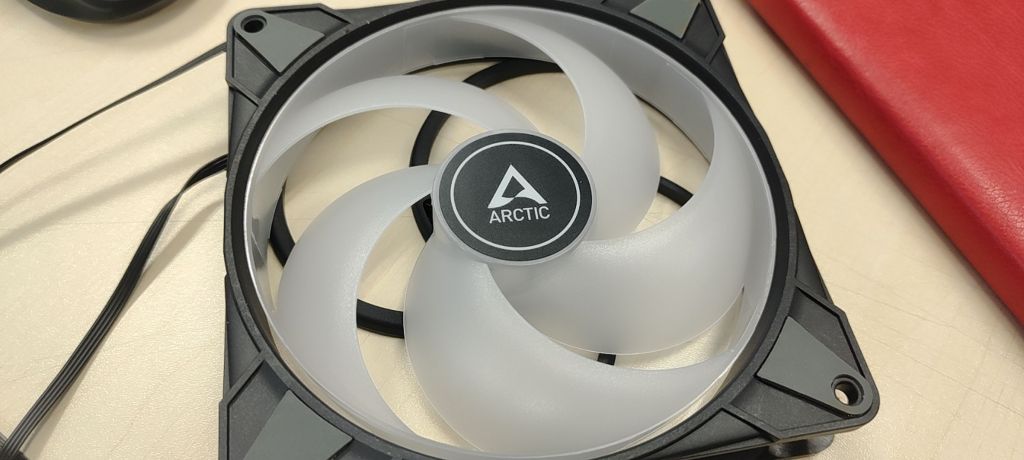 [硬件产品讨论]P14 ARGB (附不科学测试) NGA玩家社区