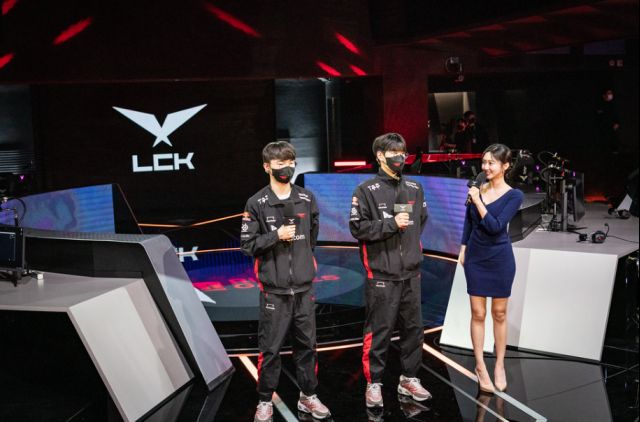 [外赛区赛事] 认识两位LCK新任主持人，传统行业转型电竞并不轻松 178