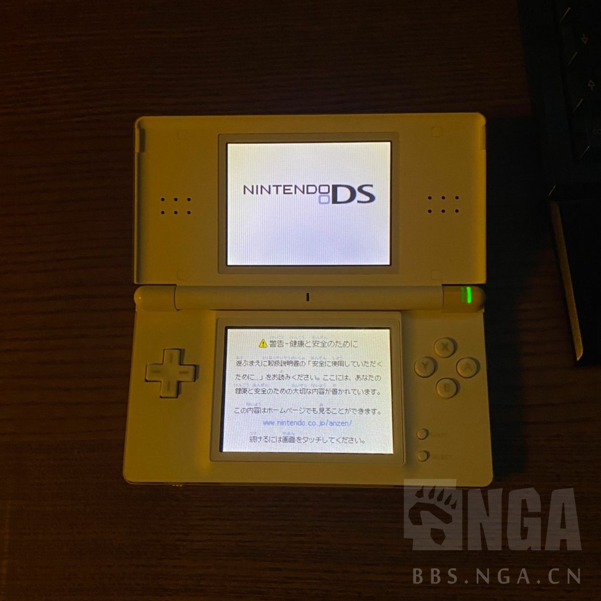 ndsl 带r4卡 笔 充电线 收纳包一起150到付 NGA玩家社区