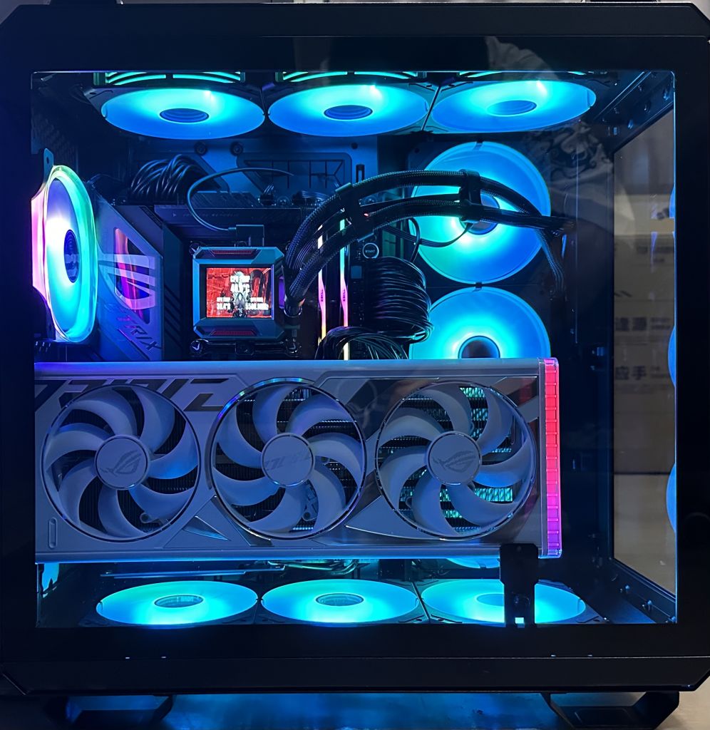 问问大家，有华硕TUF GT502机箱装下了4090超级雕的么？(亲身体验，装不下，要锯机箱) NGA玩家社区