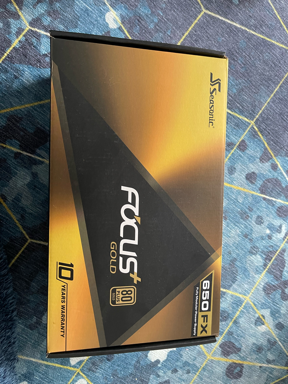 出海韵650w电源和两根8g金士顿掠食者内存ddr4 4000MHZ NGA玩家社区