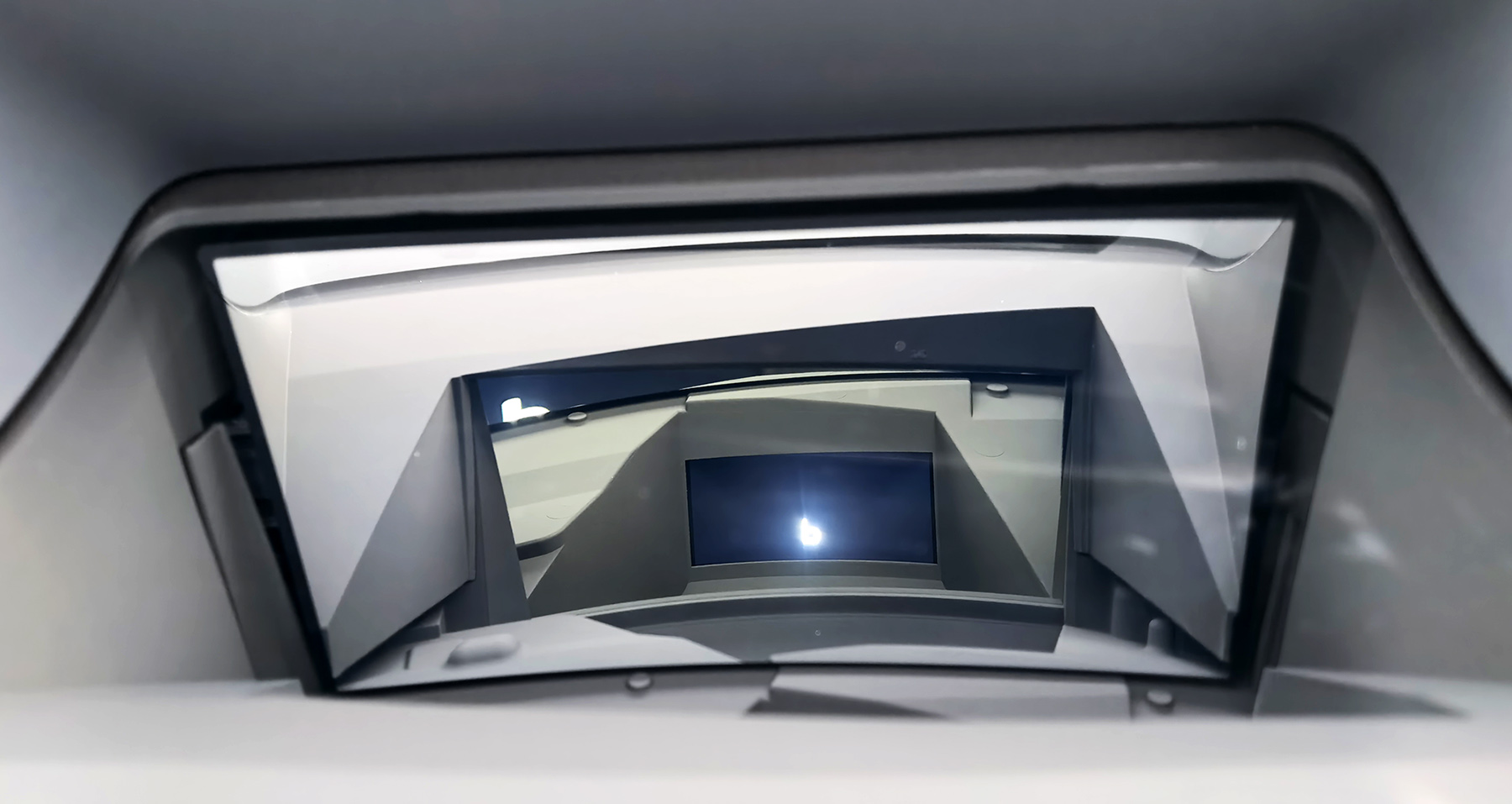 L9开了快半年了，分享一些hud的使用经验和白天晚上的第一视角hud效果图片 NGA玩家社区