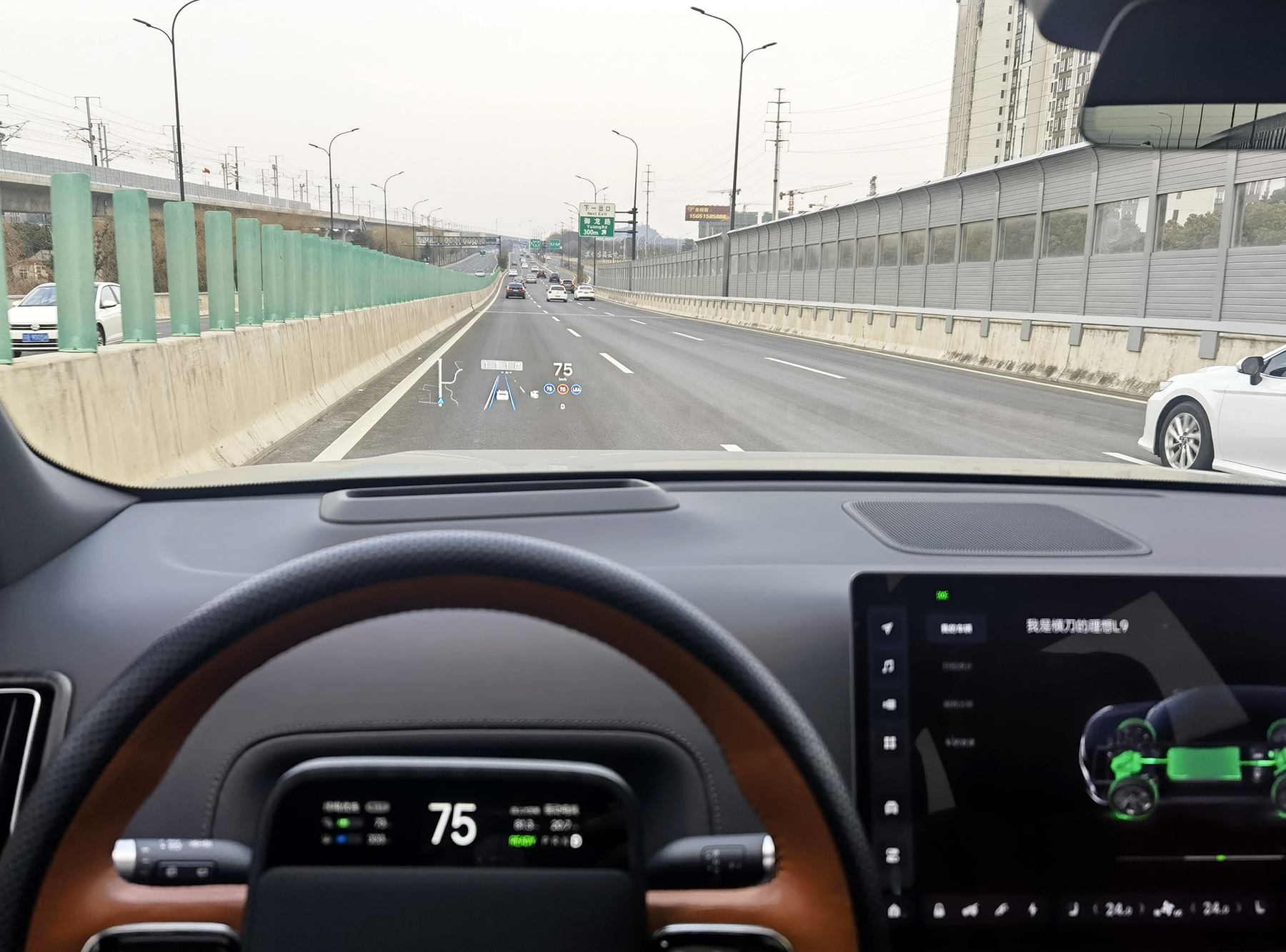 L9开了快半年了，分享一些hud的使用经验和白天晚上的第一视角hud效果图片 NGA玩家社区