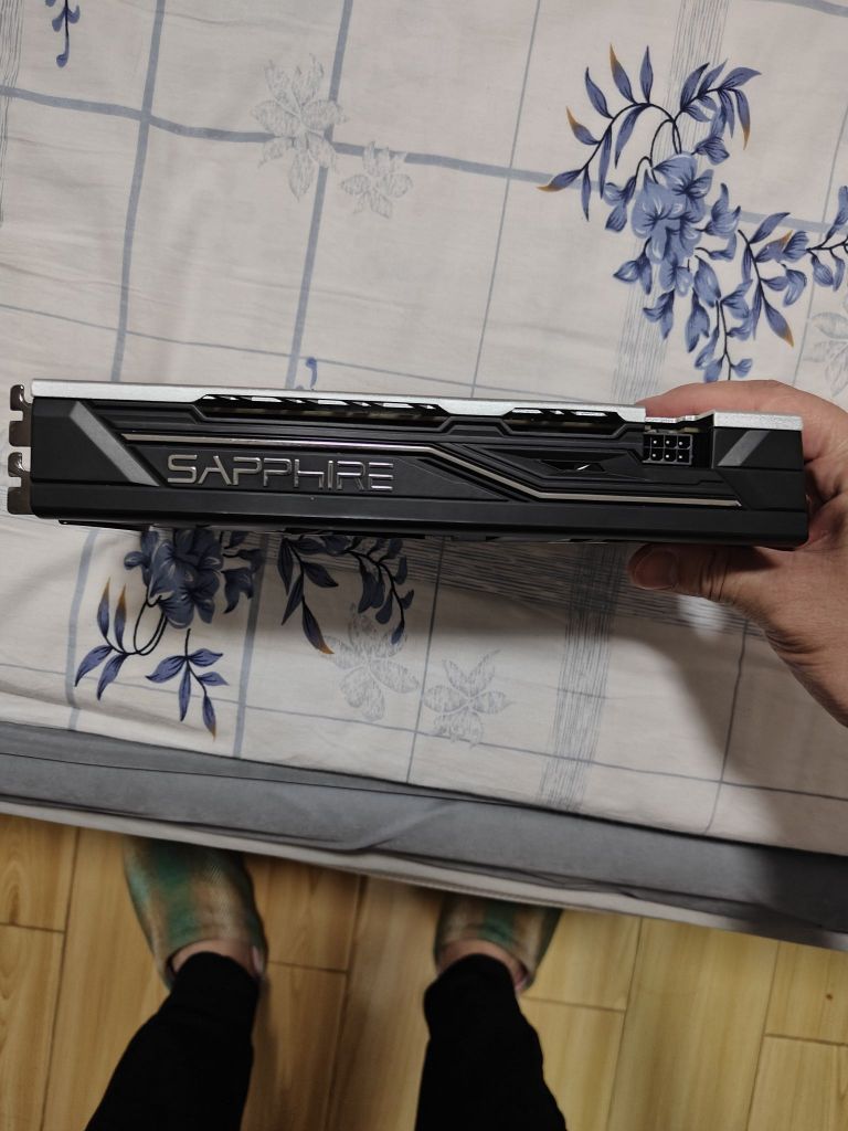 蓝宝石rx 580 2048sp 8G 300 178