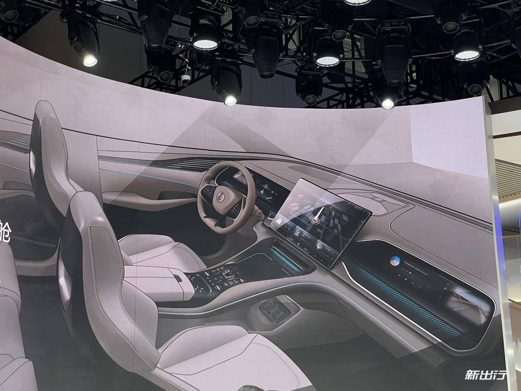 传说中领先两代的腾势n7的内饰，找到了之前概念车的照片。 NGA玩家社区
