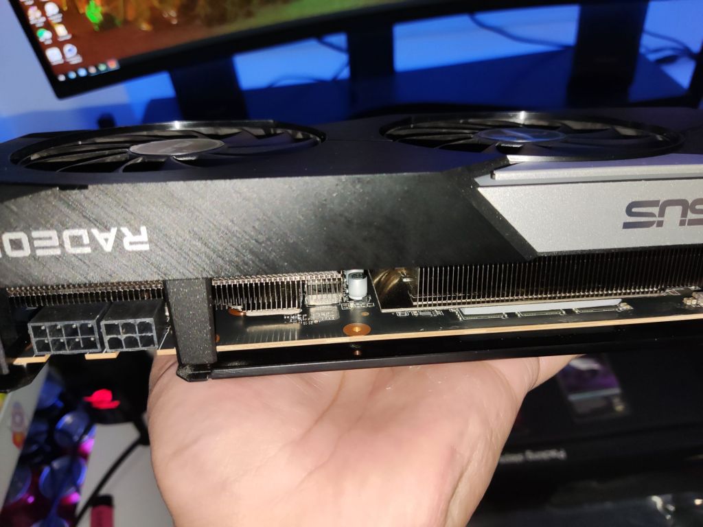 出张华硕6700XT NGA玩家社区