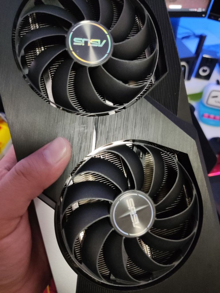 出张华硕6700XT NGA玩家社区