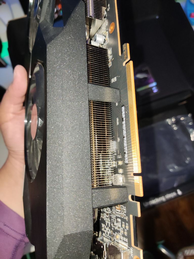 出张华硕6700XT NGA玩家社区