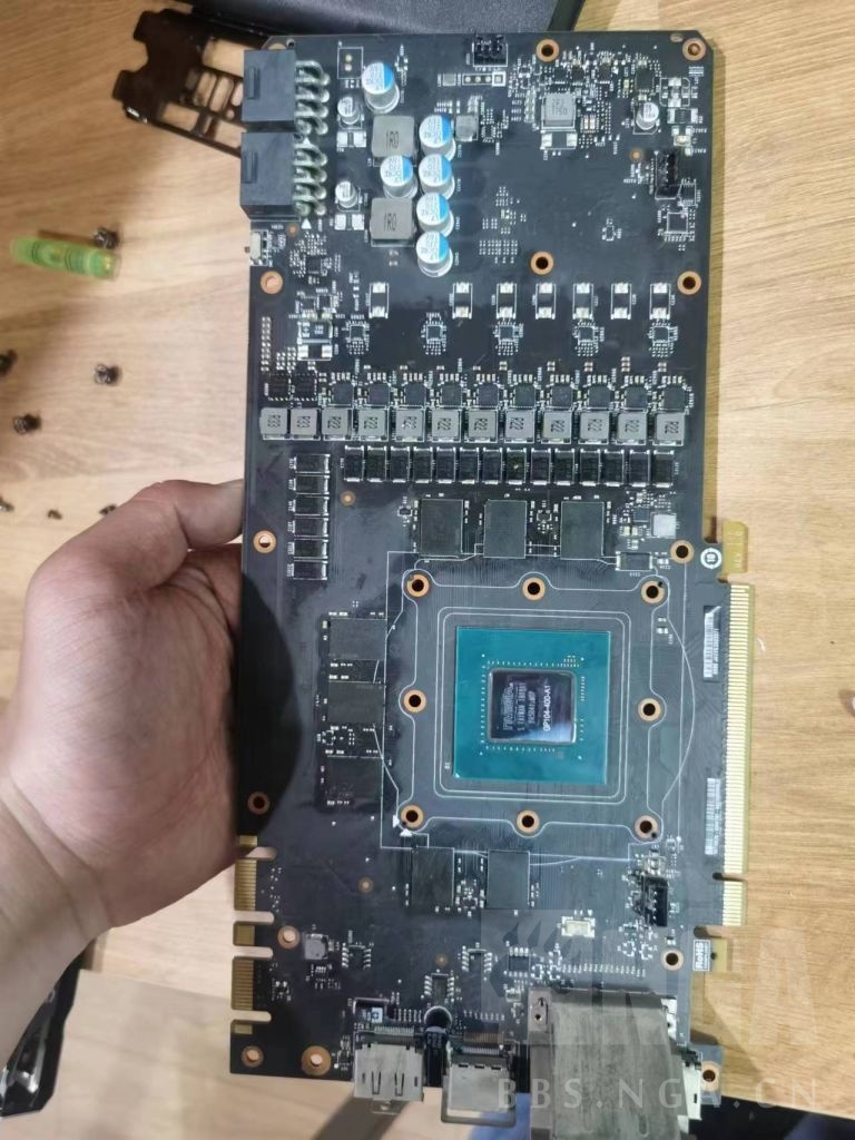 [作业贴] 一张显卡的轮回，EVGA 1080 FTW2 闪鳞S300 ITX 装机作业 NGA玩家社区