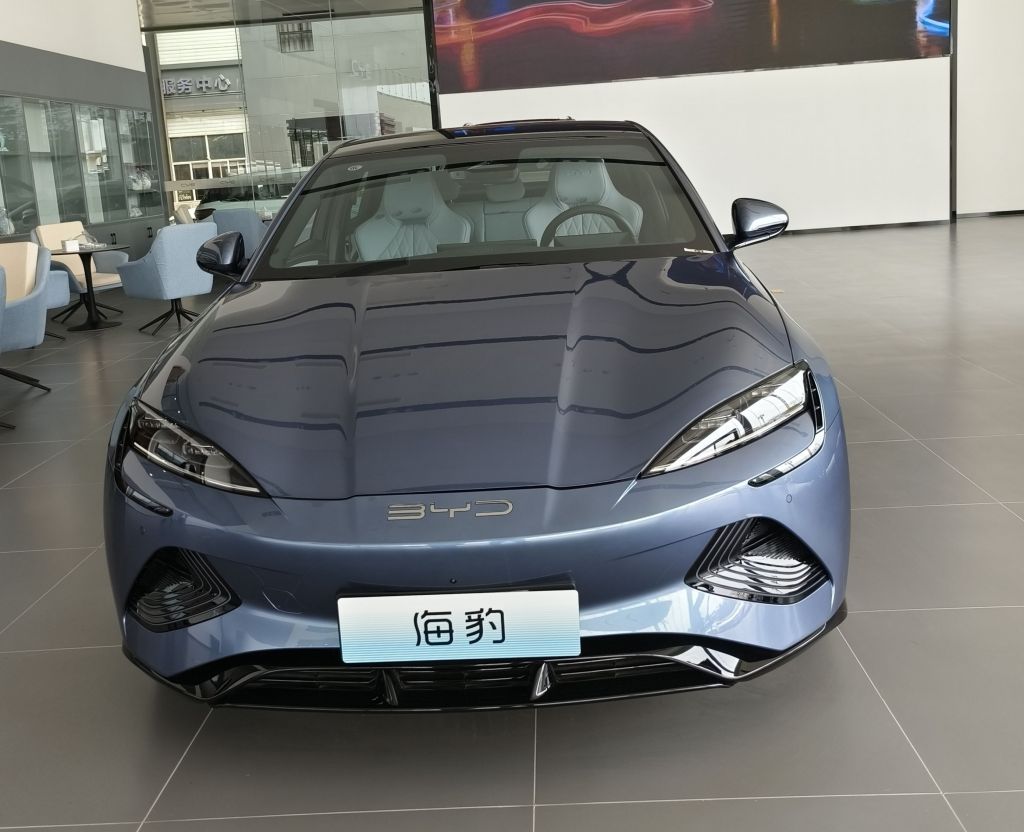 今天去看了汉，这个墨绿色限定版也太好看了吧。可惜买不起…16W的预算还是买不起3YC NGA玩家社区