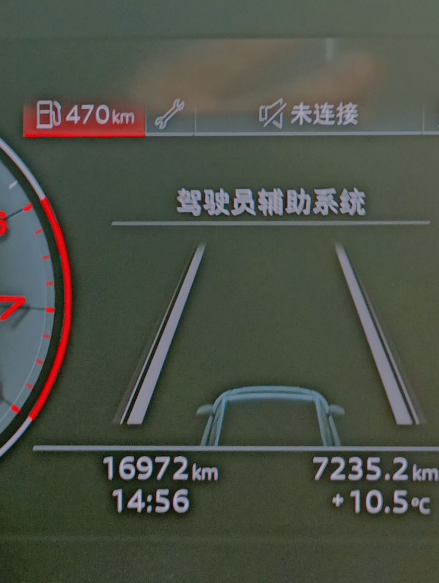 他妈的，2W多装了个ACC，发现车道保持还是画蛇。。。 178