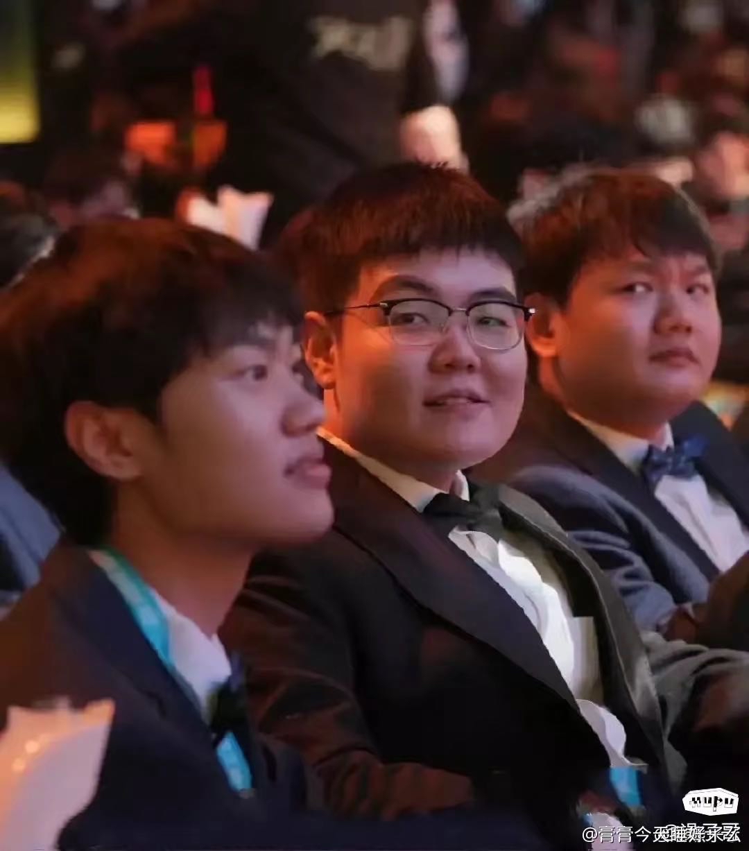 [本赛区赛事]Yagao：想问下JDG，跟我在一起打的爽，还是跟knight在一起打的爽 NGA玩家社区