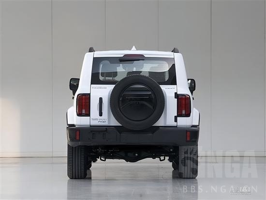 坦克300 PHEV实车首曝 配2.0T插混，，终于要来了，大越野不怕油耗了 178