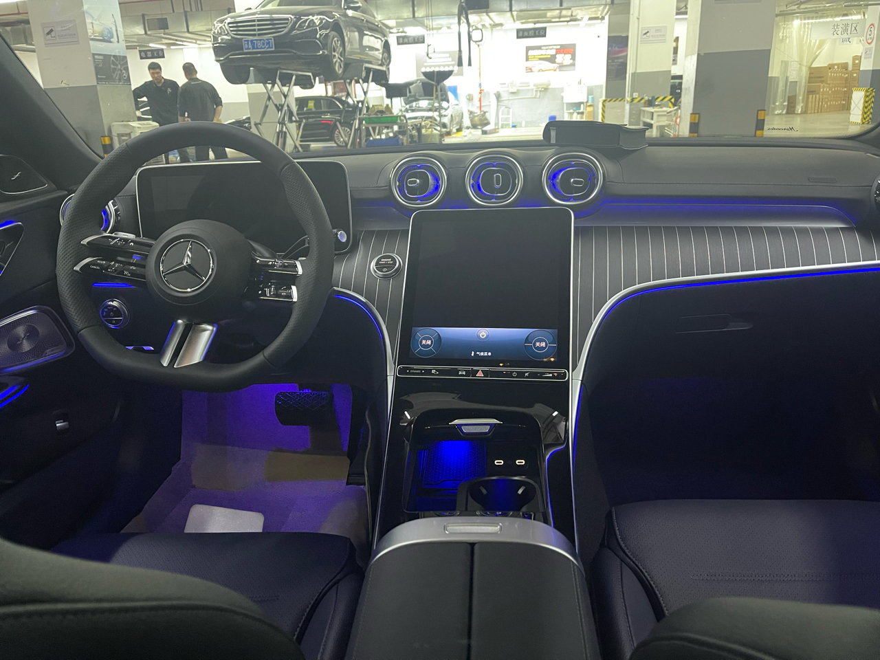 奔驰C260L皓夜运动提车防一血 178