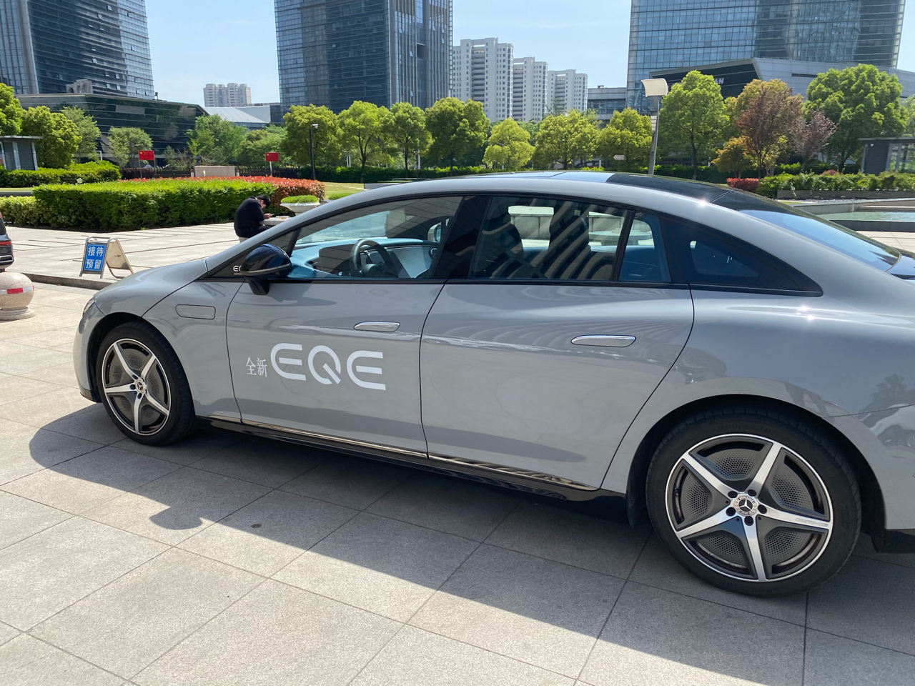 这样把车型贴在车身上的是怎么回事？ NGA玩家社区