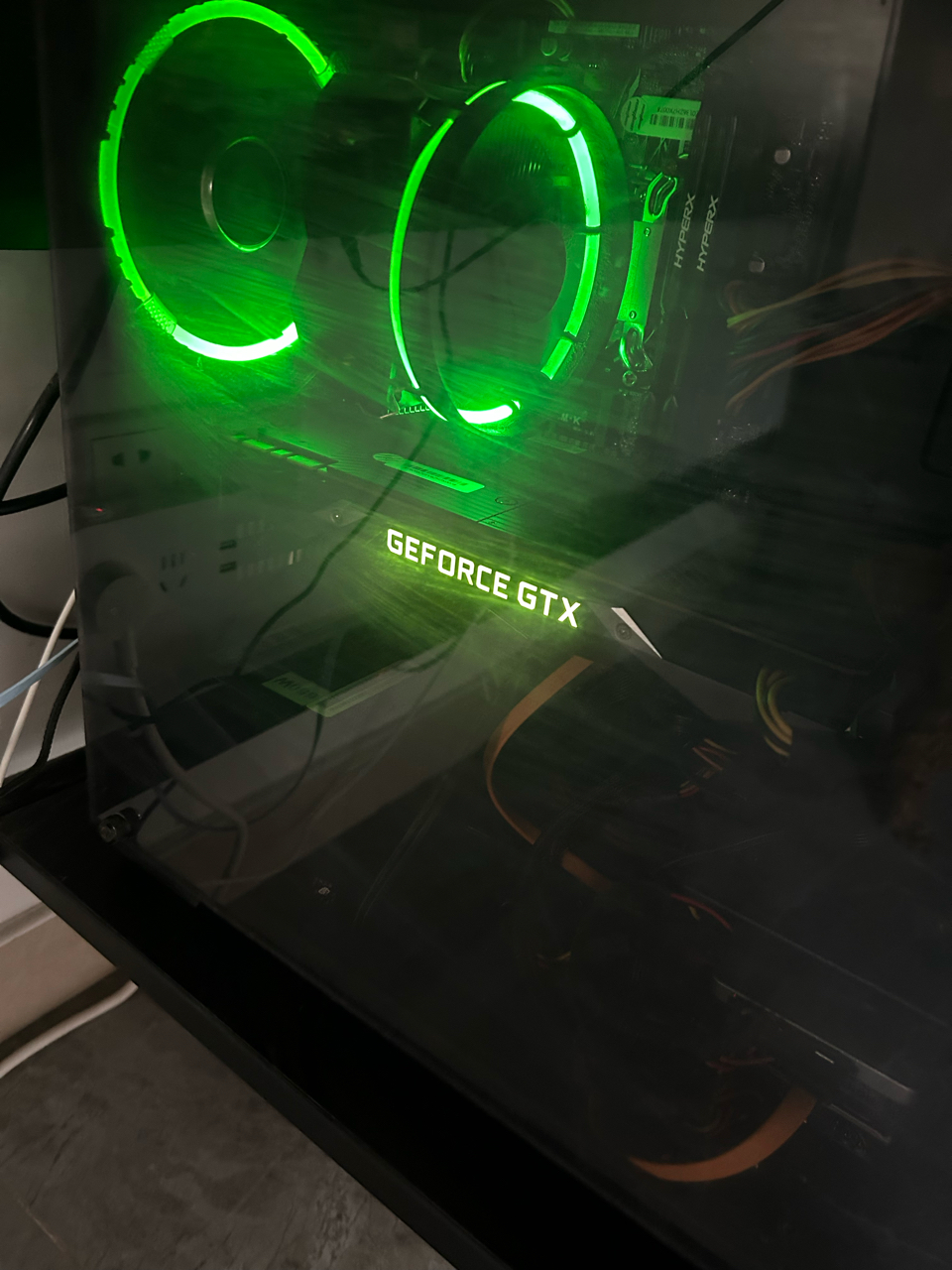 上海出 英伟达公版 1070 /全汉550电源 NGA玩家社区