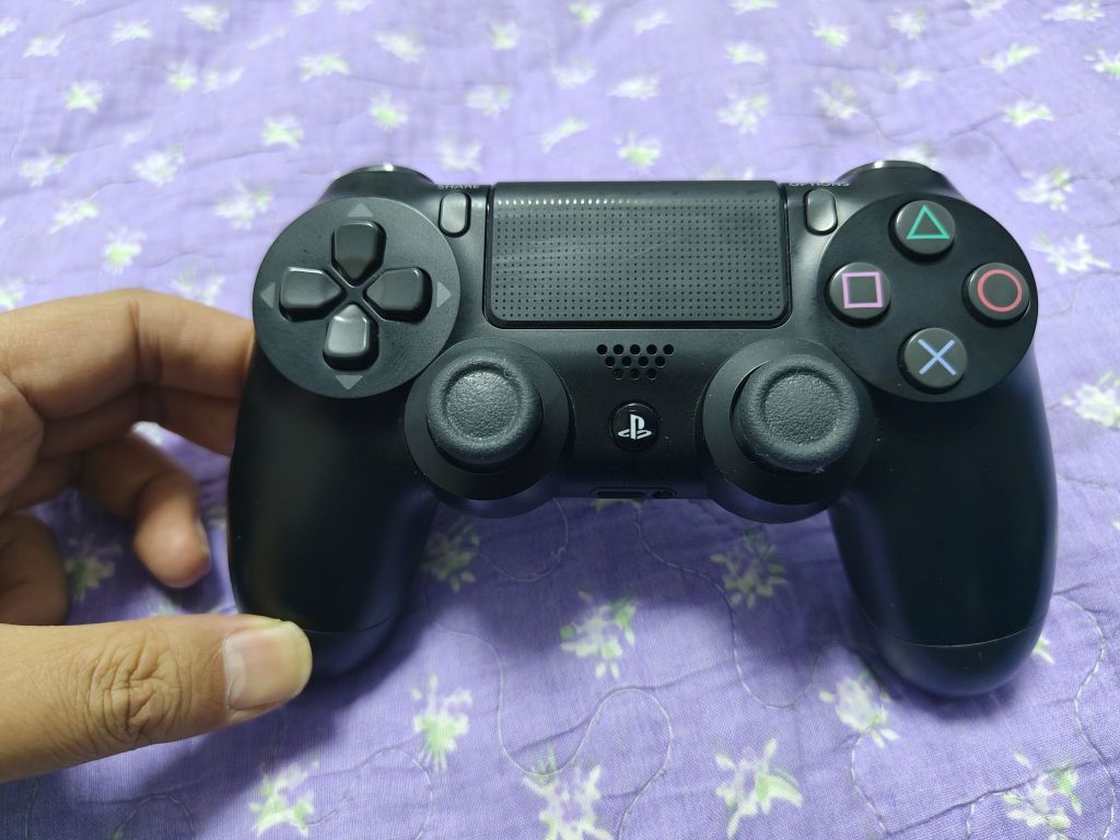 ps4二代手柄 不是国行 躺了两年半了165包邮 NGA玩家社区
