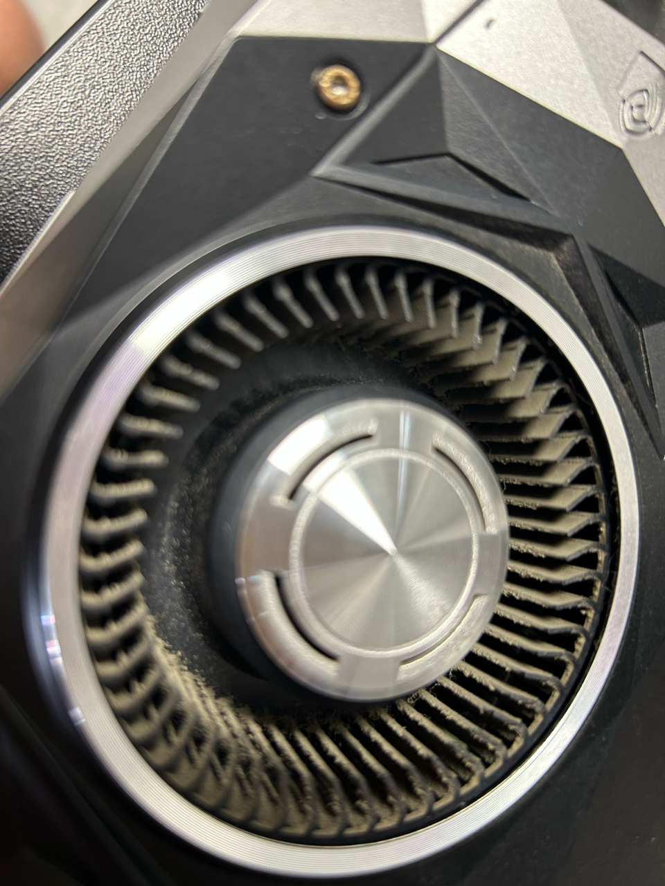 上海出 英伟达公版 1070 /全汉550电源 NGA玩家社区