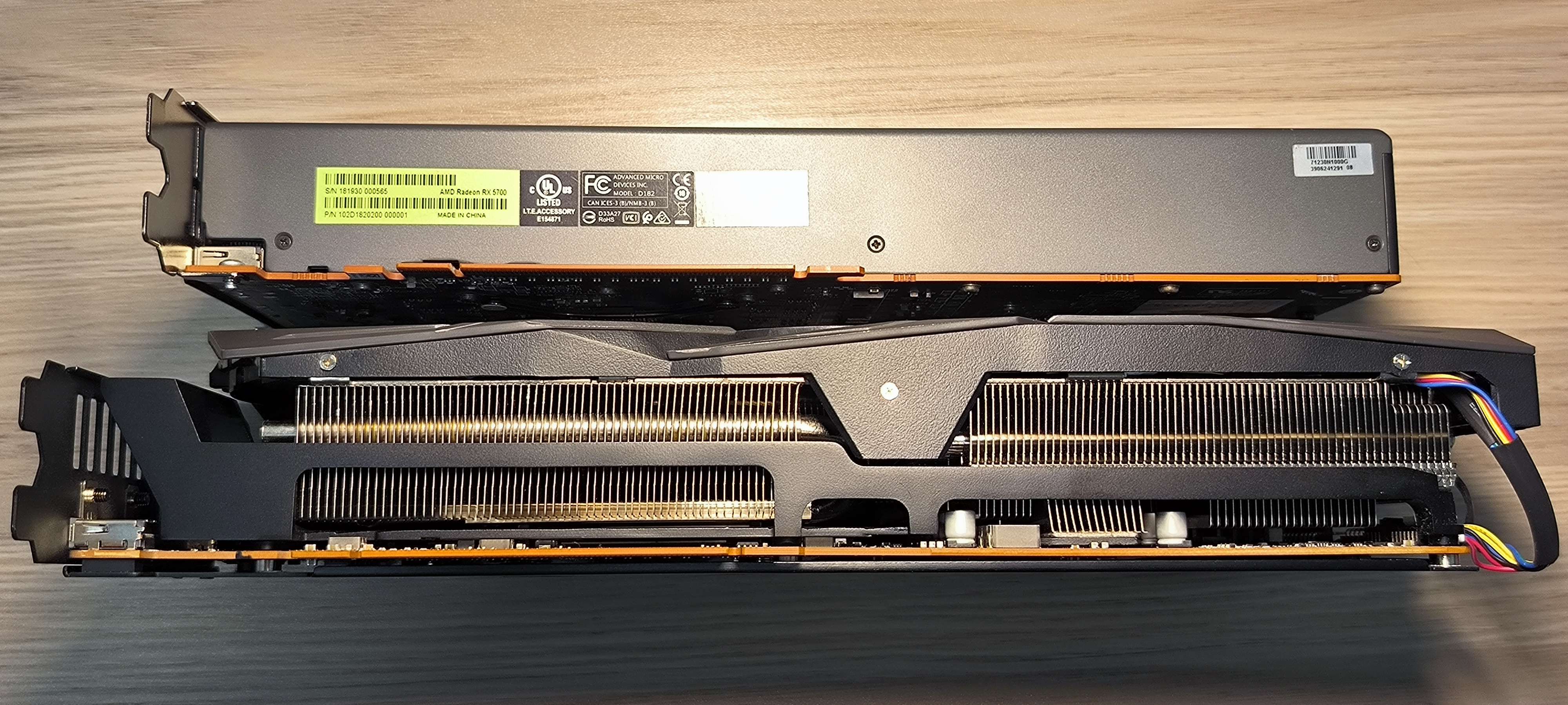 全新半年保5700XT到貨了，才900誰管ASUS官翻不官翻呢 NGA玩家社区