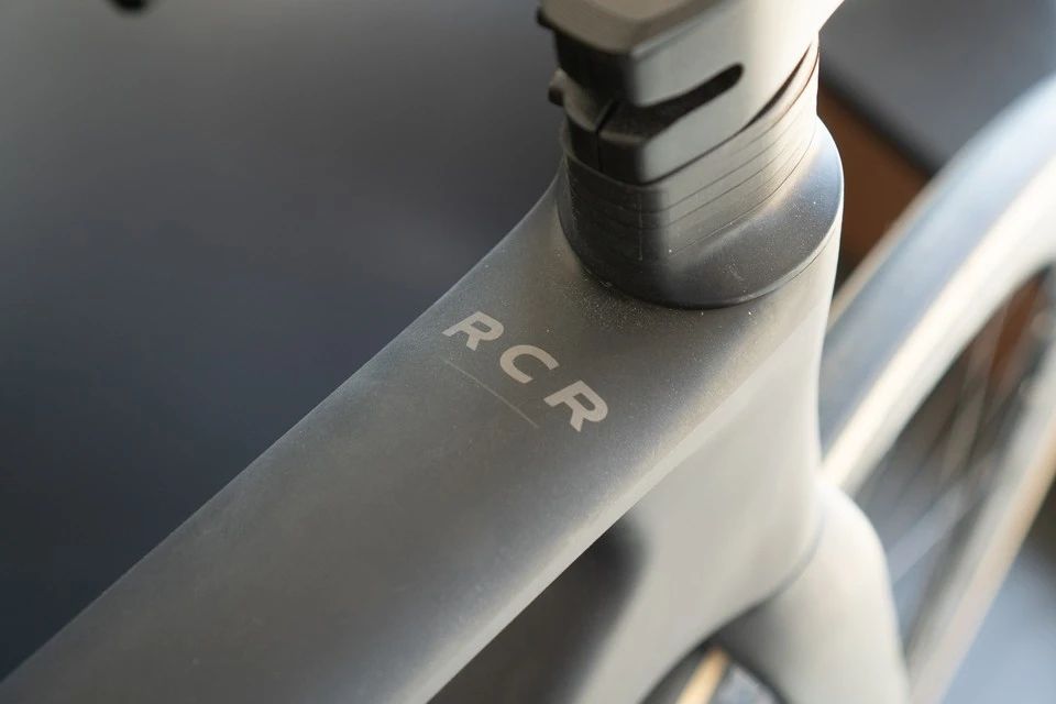 [杂谈闲聊]迪卡侬发布了顶级竞赛车型RCR,有可能是明年AG2R的战车 NGA玩家社区