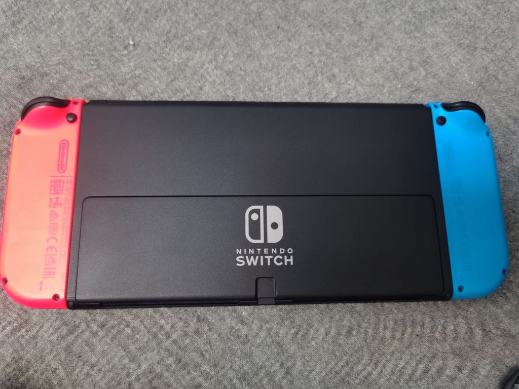 想打包出个switch oled NGA玩家社区