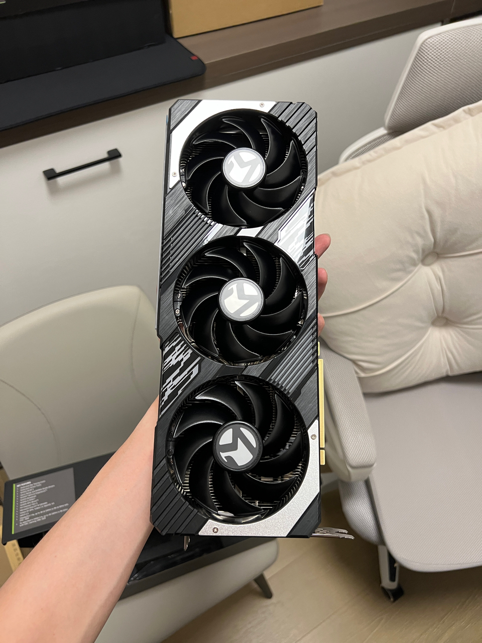 下山了 4070ti NGA玩家社区